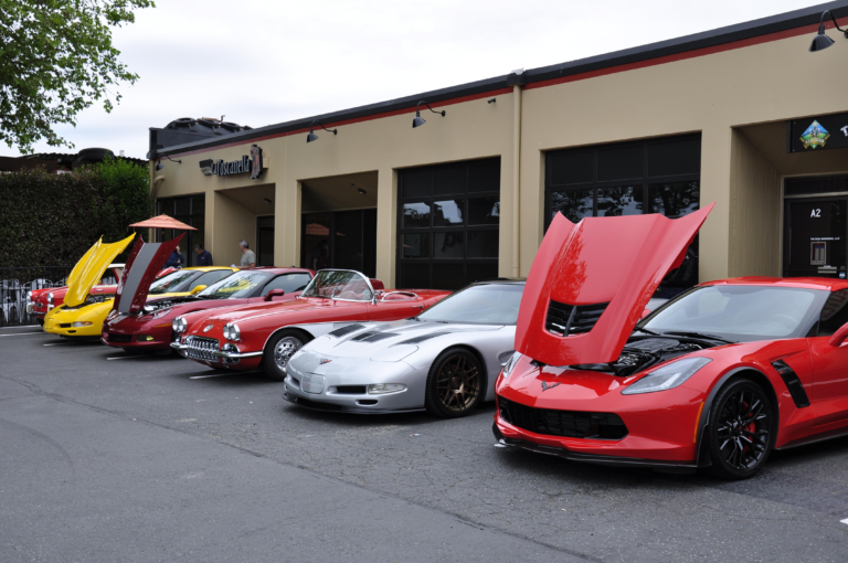Top 6 Car Meets in Seattle for Auto Enthusiasts | Manual Driving Academy